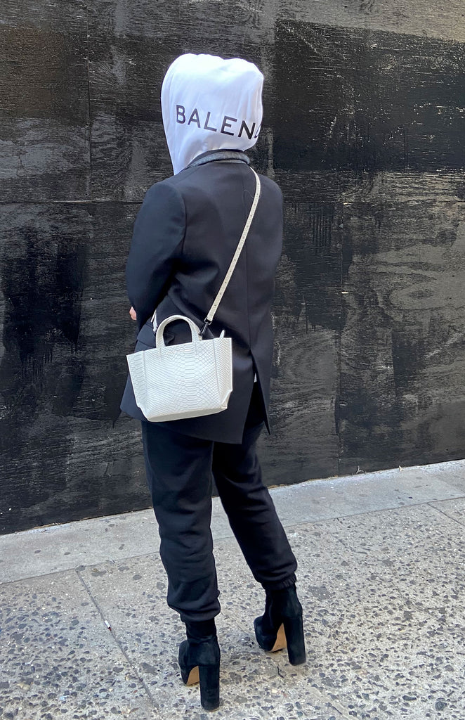 Micro-Tote / Ecru Python — Ampersand As Apostrophe