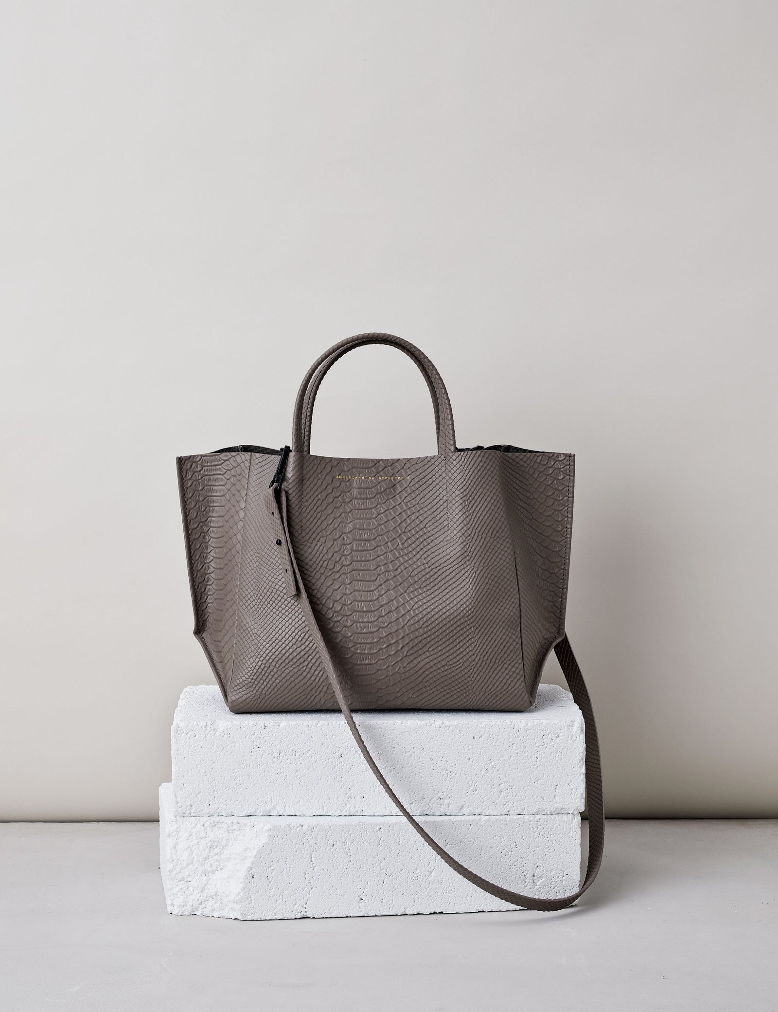 AMPERSAND AS APOSTROPHE // Designer Handbags & Accessories — Ampersand As Apostrophe